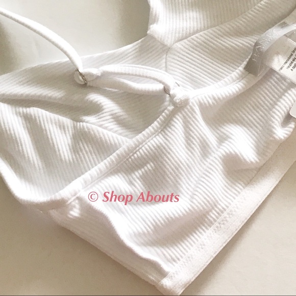 Hanro | Intimates & Sleepwear | Hanro 7237 Helene Soft Bralette Bra ...